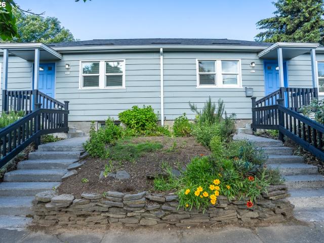 305 ne 26th ave