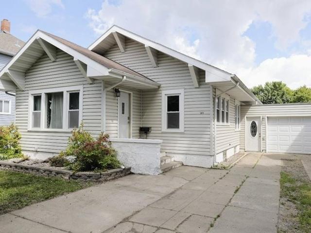 305 NE 8th St, Devils Lake, ND 58301