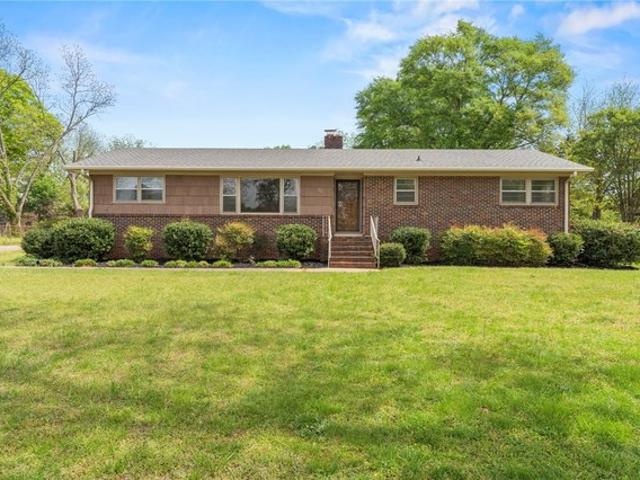 305 Nelson Dr, Anderson, SC 29621
