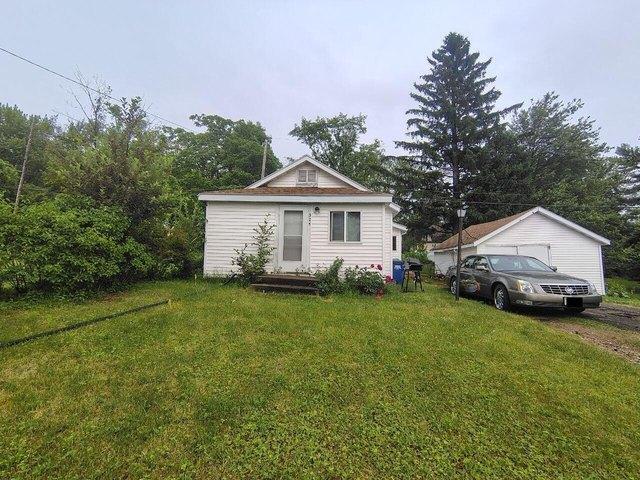 305 S 12th Ave, Wausau, WI 54401