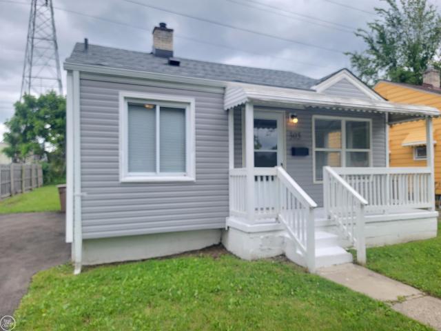 305 South Boulevard W Boulevard