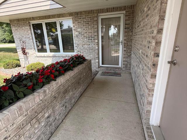 305 Salem Point Drive SW