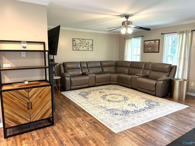 305 Sand Mountain Drive