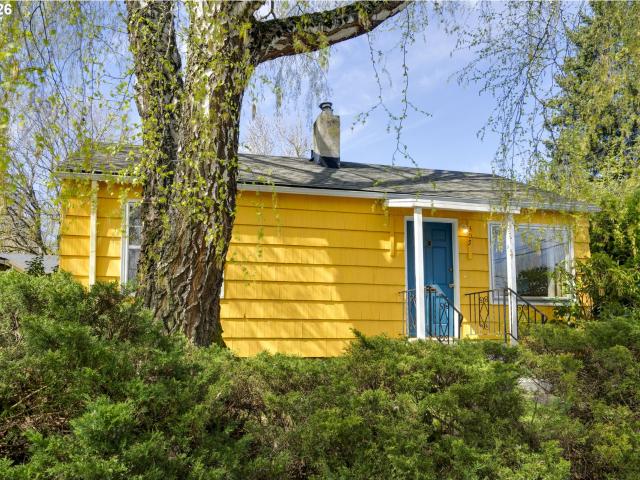 305 se 75th ave
