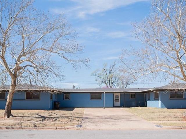 305 Seminole Trl, Burns Flat, OK 73624