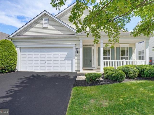 305 Sentinel Ln, Newark, DE 19702