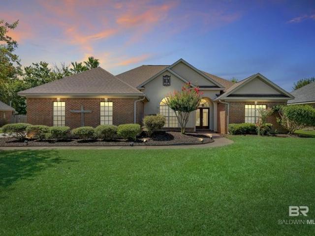 305 St Charles Ct, Fairhope, AL 36532