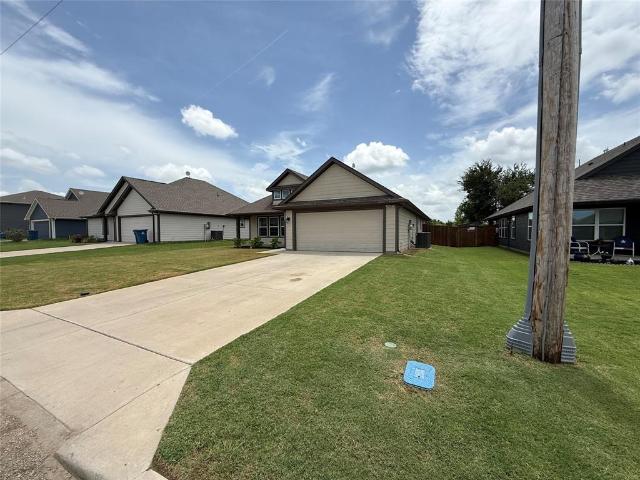 305 Sunnyside Drive