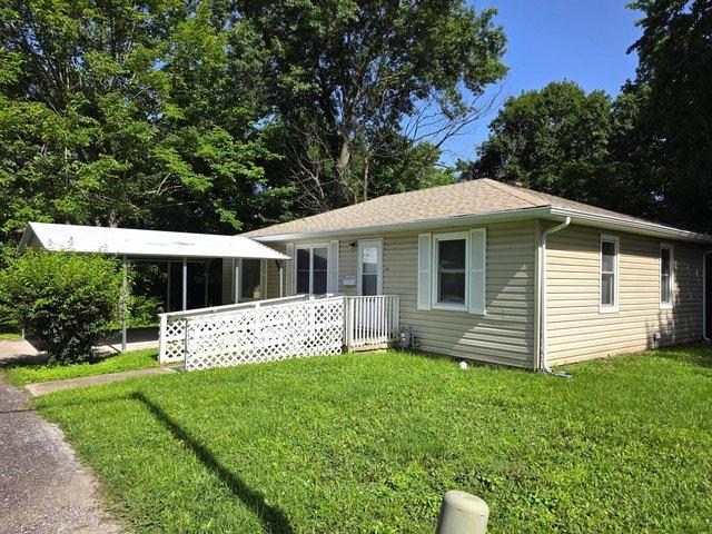 305 Sunset Dr, Fulton, MO 65251