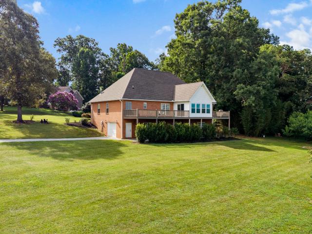 305 Pollys Way