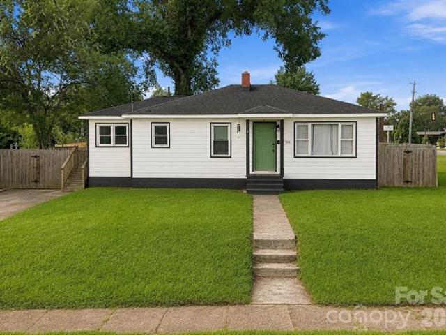 305 Poplar St, Gaffney, SC 29341