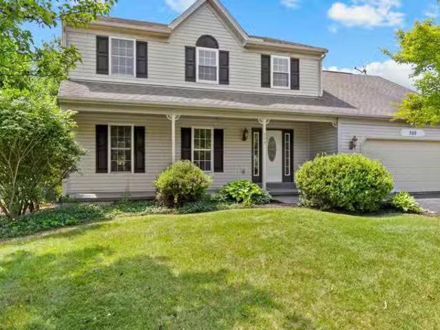 305 PENNS LN, DOUGLASSVILLE, PA 19518 Single Family Residence.