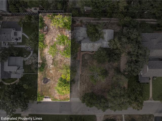305 Pershing Ave, College Station, TX 77840 | MLS #25010 | Compass