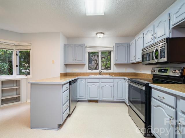 305 Piney Mountain Drive # D 1