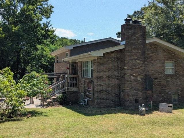 305 Quarry Rd, Russellville, AR 72802