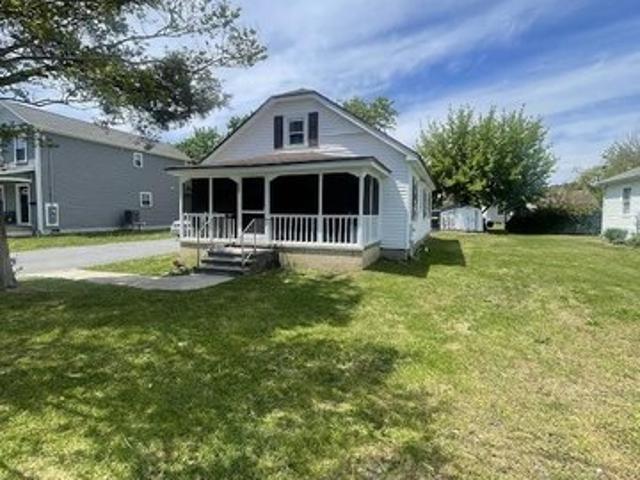 305 Rosa St, Georgetown, DE 19947