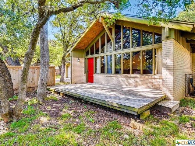 305 Reimer Ave, San Marcos, TX 78666