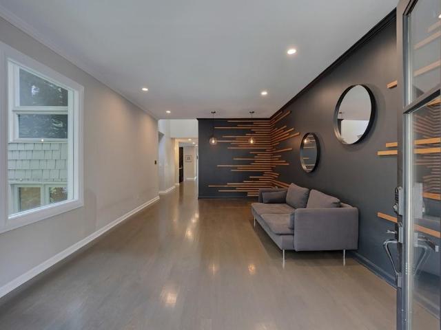 305 River Knoll Drive