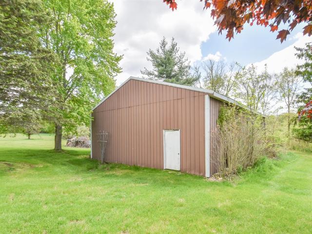 305 Ridge Road