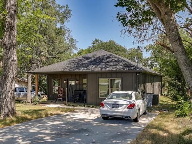 305 W 5th St, Maypearl, TX 76064