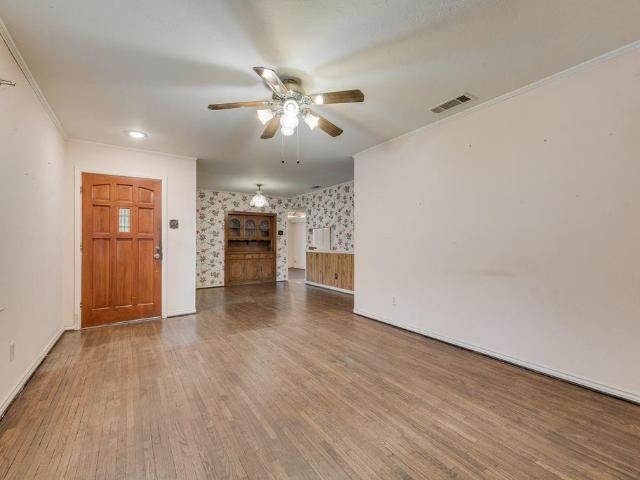 305 W 2nd North Street