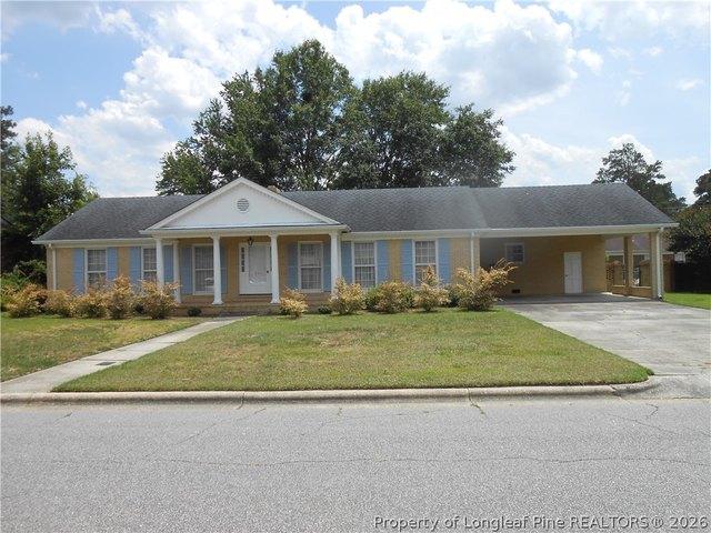 305 W 32nd St, Lumberton, NC 28358