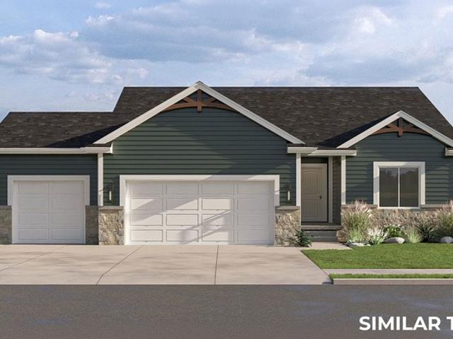 305 W Clay St, Panora, IA 50216