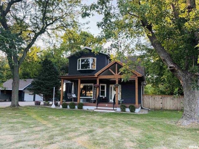 305 W Lakeland Rd, Morton, IL 61550
