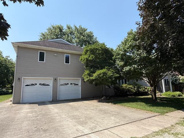 305 W Sangamon Street