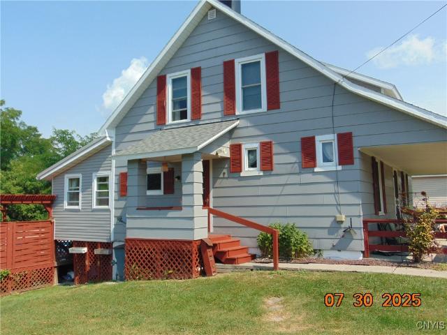 305 Washington Street