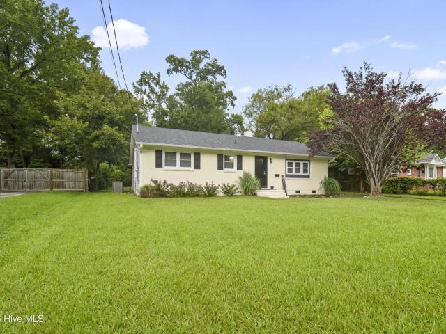 305 White Oak Street