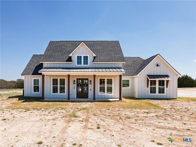 305 Willow Oak Dr, Goldthwaite, TX 76844