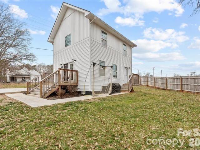 305 Wingate Ct, Shelby, NC 28152 | MLS #4371 | Compass
