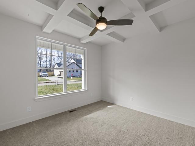305 Trefethen Dr