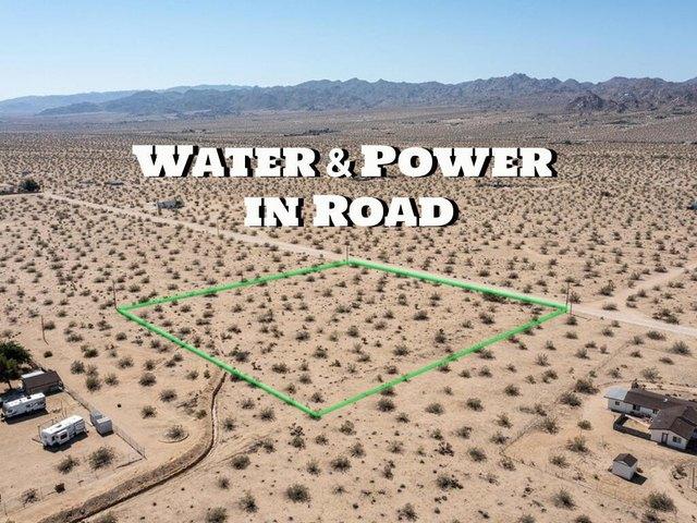 305 Two Mile Rd, Joshua Tree, CA 92252