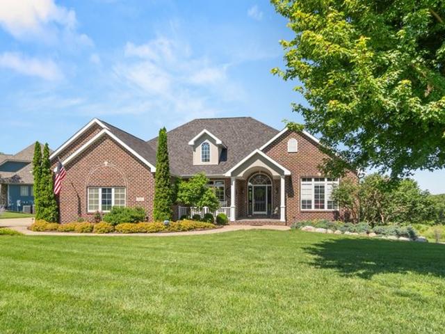 305 Utrecht Laan, Pella, IA 50219