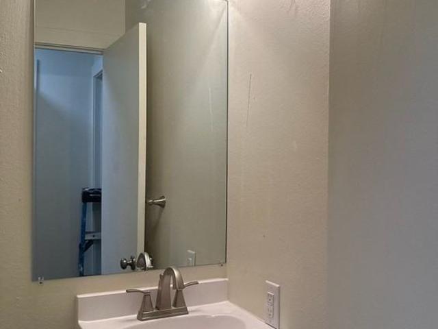 305CL 1 Bedroom Apartment for Rent at Rally Apts, Champaign, IL 61820