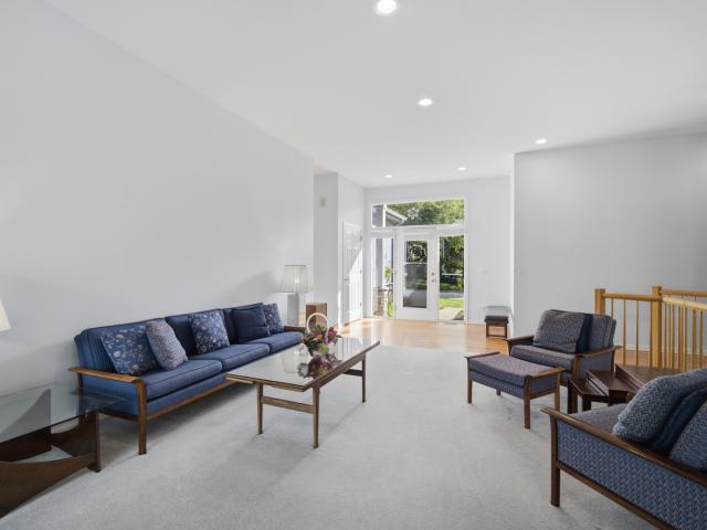 3064 N Southern Hills Drive