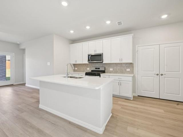 3064 Belton Dr, Farmersville, TX 75442