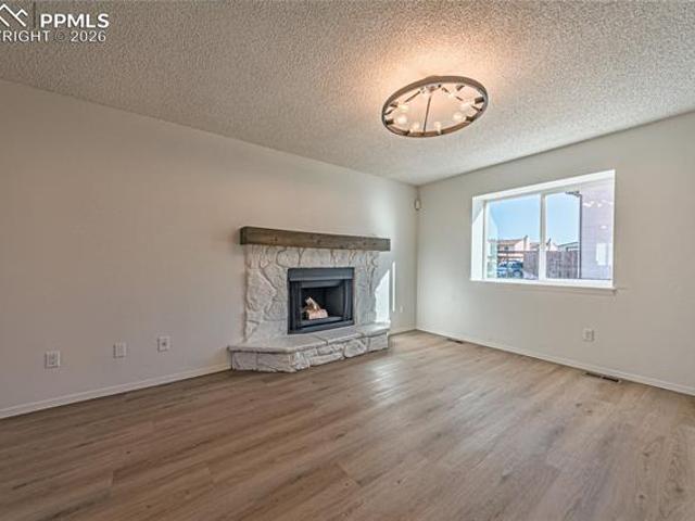 3064 Starlight Circle