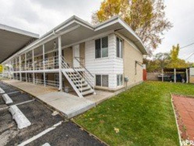 3064 S 300 E Apt 5, Salt Lake City, UT 84115