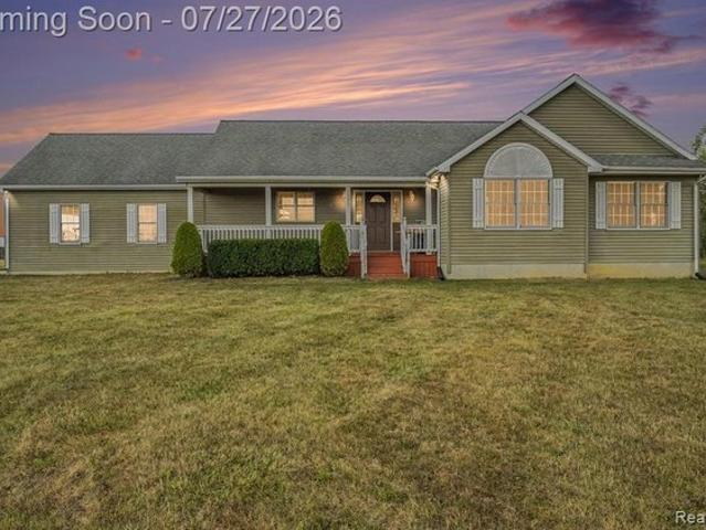 3064 S Reed Rd, Vernon, MI 48429
