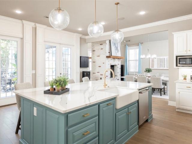 3064 Willow Bend Circle
