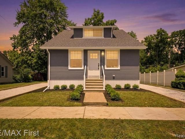 30655 Elk St, New Haven, MI 48048
