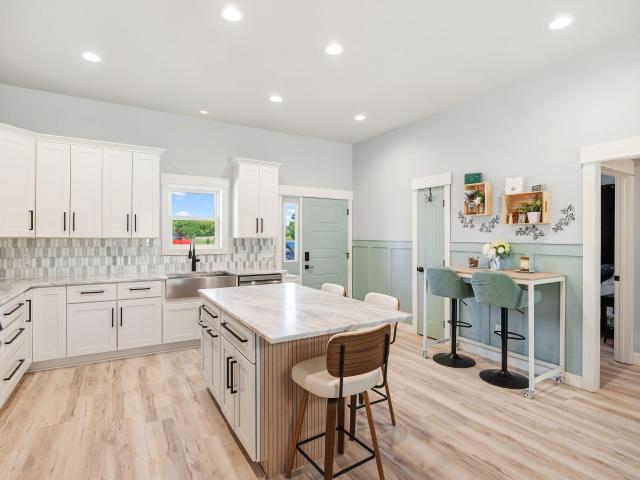30658 Jodrell Street NE