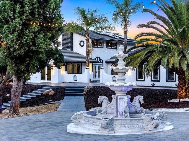 3065 Fairview Dr, Vista, CA 92084