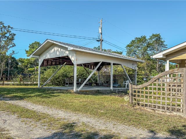 3065 Hwy 14