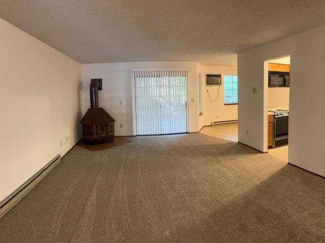 3065 2 Bedroom Apartment for Rent at E Echo Glen Dr, Spokane, WA 99223 Moran Prairie