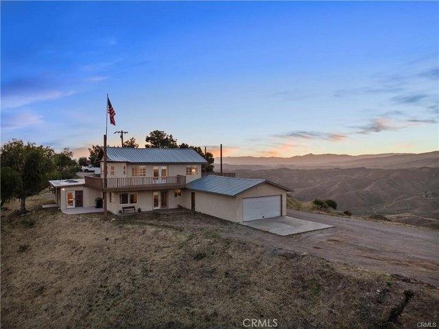 30668 Tick Canyon Rd, Canyon Country, CA 91387