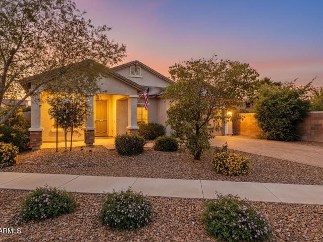3066 E Santa Fe Ln, Gilbert, AZ 85297 | MLS #7018 | Compass